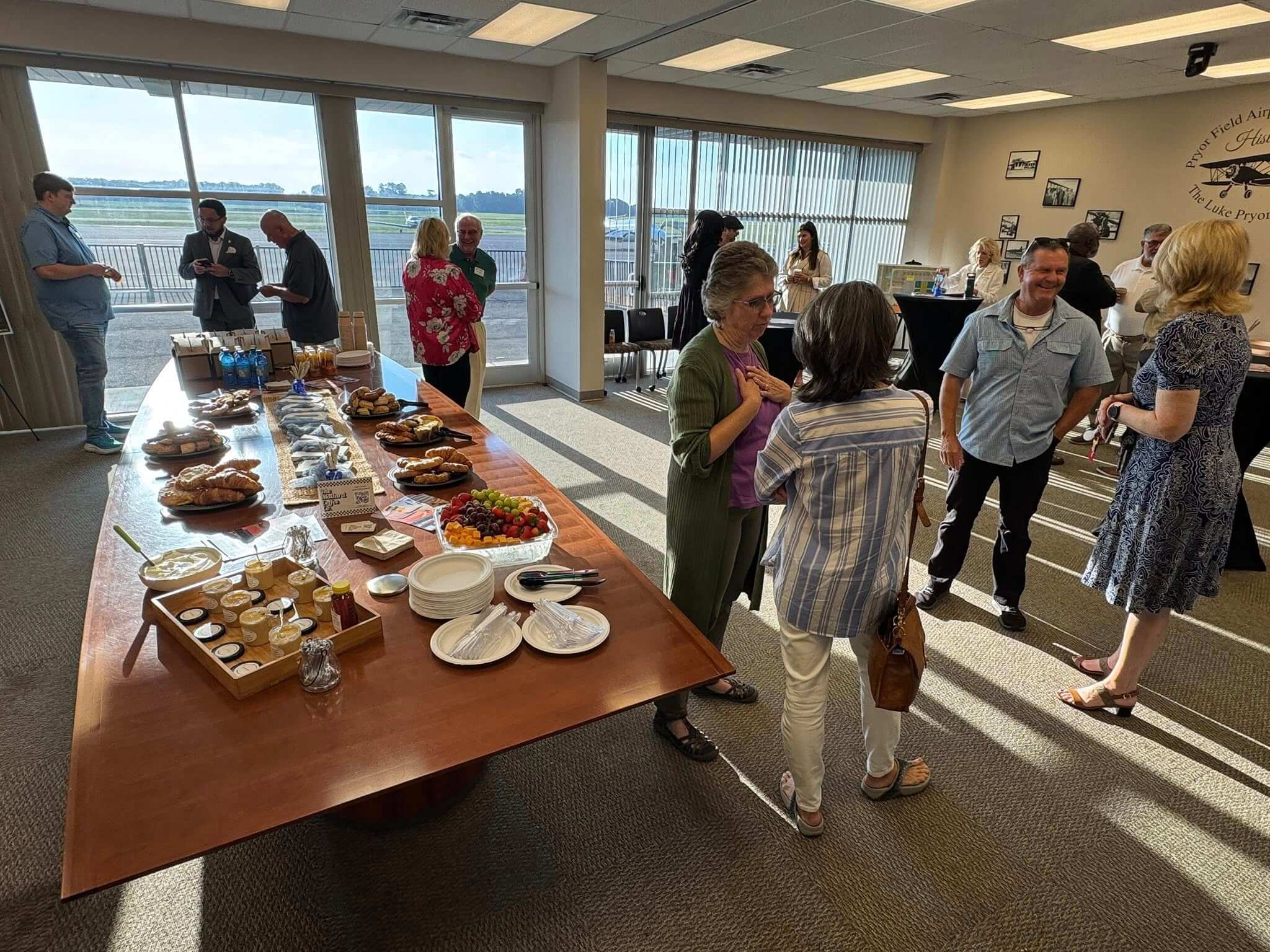 Pryor Field Airport Authority Hosts Coffee & Cards - Decatur-Morgan ...